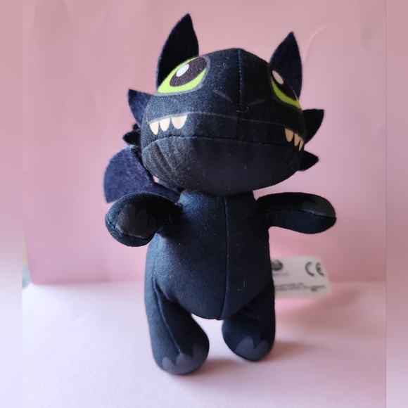 Dreamworks | Toys | Dreamworks How To Train Your Dragon Toothless Plush ...